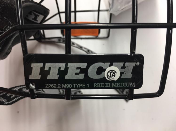 Itech RBE III hockey Cage Medium | SidelineSwap | Buy and Sell on ...