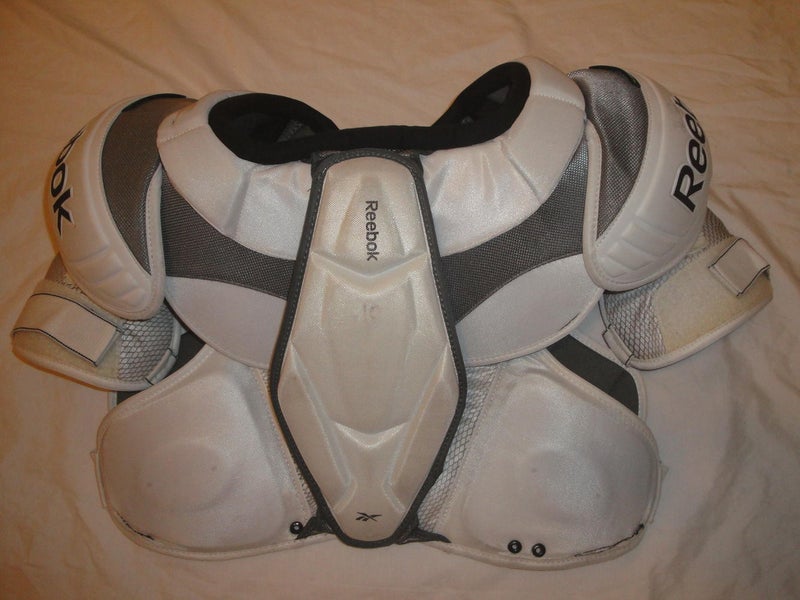 PRO STOCK REEBOK 20K PRO SHOULDER PADS XL | SidelineSwap | Buy and Sell ...