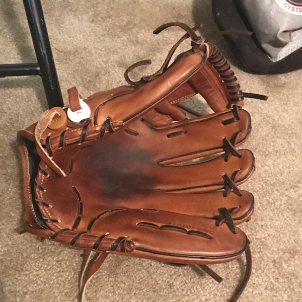 Wilson DP15 Saddle Tan | SidelineSwap | Buy and Sell on SidelineSwap