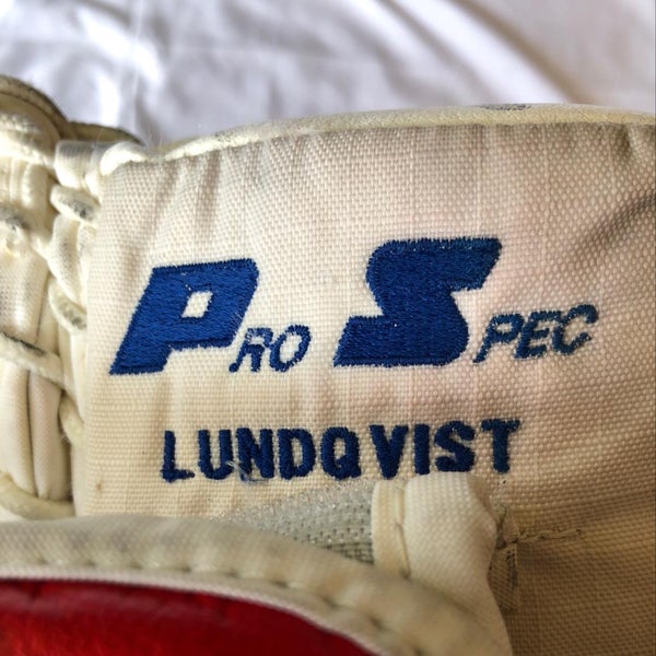 Lundquist TPS RESPONSE R10 GLOVE Senior | SidelineSwap | Buy and Sell ...