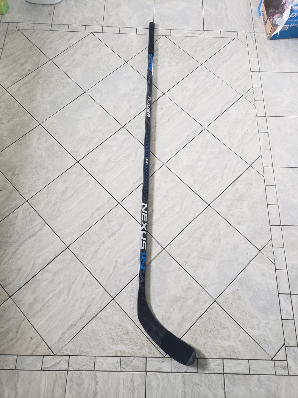 Aleksander Barkov game used Bauer 1N stick, 102 flex, LH, mid curve ...