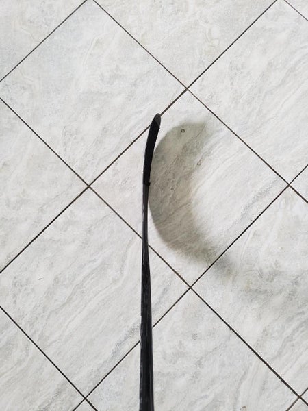 Aleksander Barkov game used Bauer 1N stick, 102 flex, LH, mid curve ...