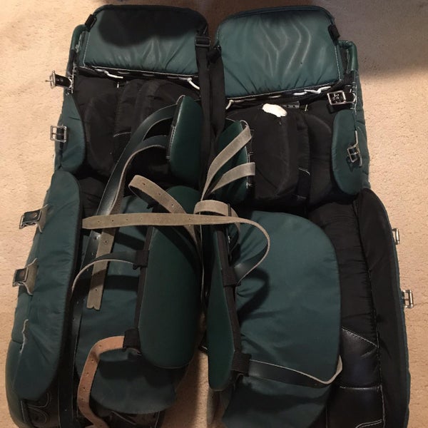 Koho 580 Leg Pads | SidelineSwap | Buy and Sell on SidelineSwap