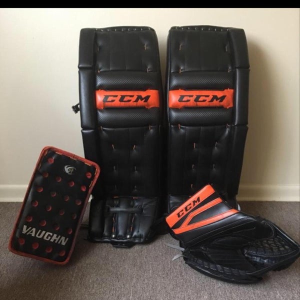 CCM Retroflex Pads, CCM Eflex II Glove, Vaughn V4 Waffle Board ...