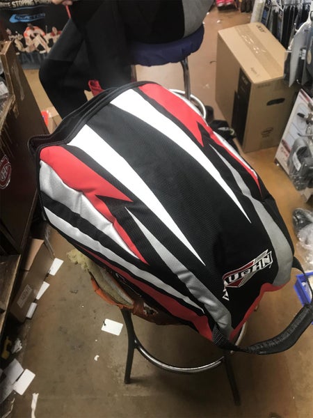 New Vaughn VM Pro Elite Carbon Goalie Mask Senior Large, Mask Bag ...