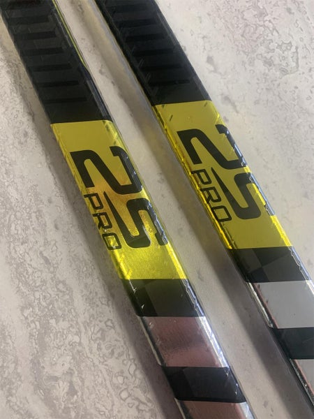 2 Pack New William Nylander Bauer Supreme ADV(2SPROXL)Pro Stock Hockey ...