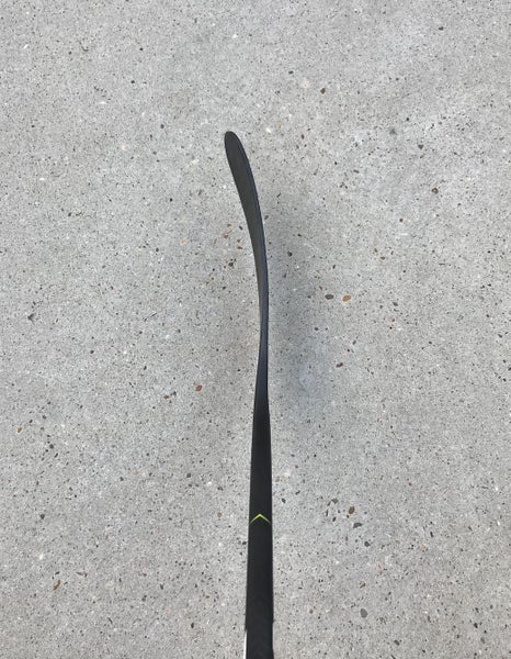 CCM Trigger 3D PMT Pro Stock Hockey Stick Grip 80 Flex Right P90 5184 ...