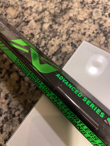 New Bauer Nexus ADV RH Right Handed Hockey Stick Hole In Blade ...