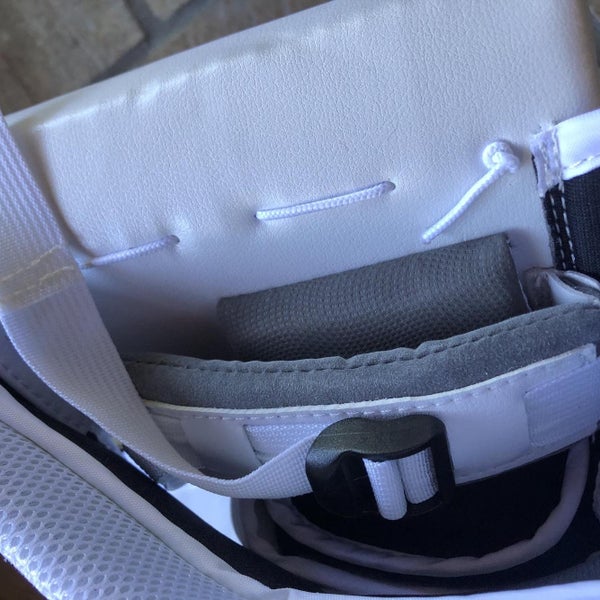 New Senior Vaughn Regular Vaughn Ventus SLR Senior Pro Goalie Glove ...