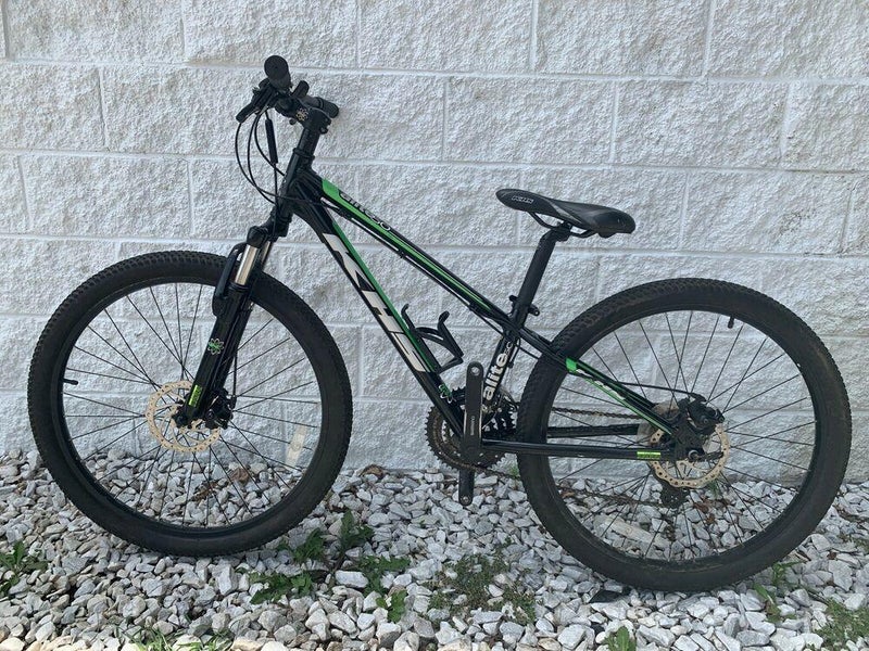 KHS Alite 50 Disc Mountain Bike 13 in Frame 24 Speed | SidelineSwap ...