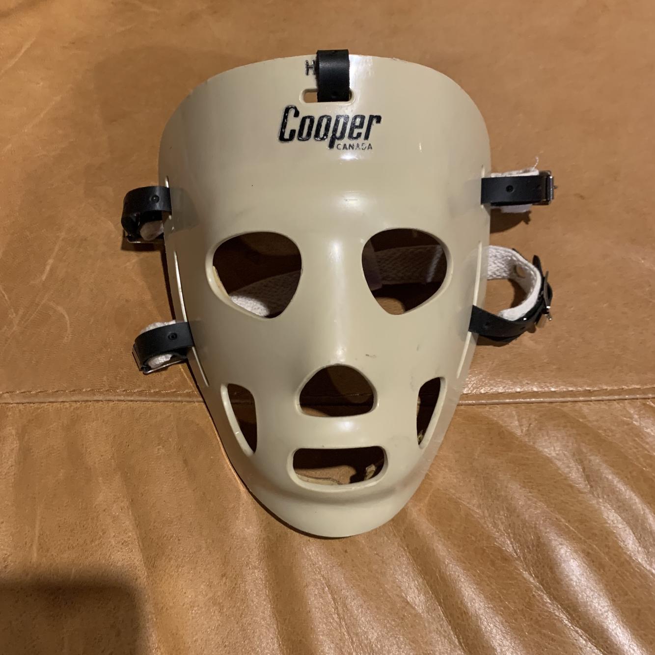 Vintage - Cooper HM7 Goalie Mask | SidelineSwap