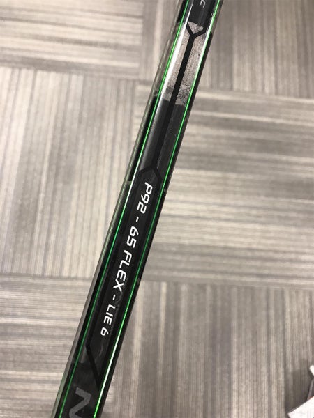 Intermediate Left Hand Nexus ADV Toe Pattern Hockey Stick ...