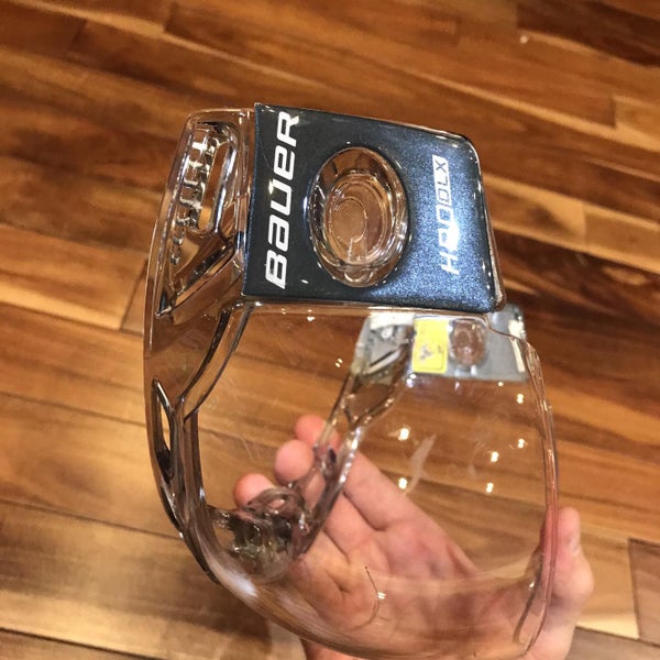 Used Bauer HDO Deluxe Visor Visor | SidelineSwap | Buy and Sell on ...