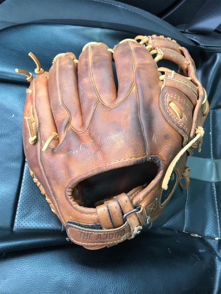 Wilson “The A3000” Baseball Glove | SidelineSwap | Buy and Sell on ...