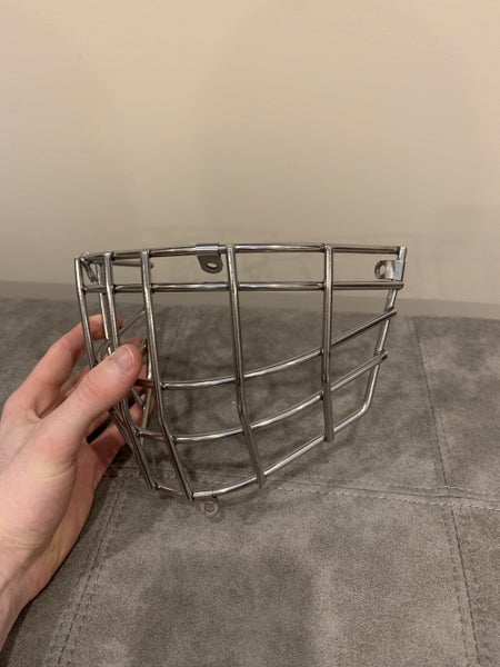 Custom made Bauer 960 Cheater Cage | SidelineSwap | Buy and Sell on ...