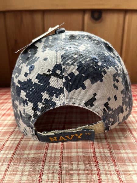 Men's One Size Fits All Hat | SidelineSwap | Buy and Sell on SidelineSwap