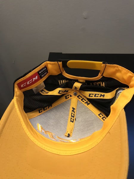 Michigan Tech Hockey Hat | SidelineSwap | Buy and Sell on SidelineSwap