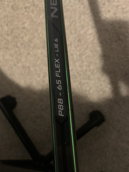 Intermediate Left Hand Mid Pattern Nexus ADV Hockey Stick ...