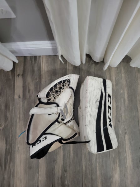 Used Regular CCM Retro Flex Pro | SidelineSwap | Buy and Sell on ...