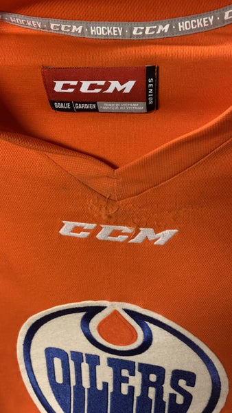 Edmonton oilers goalie senior practice jersey | SidelineSwap | Buy and ...