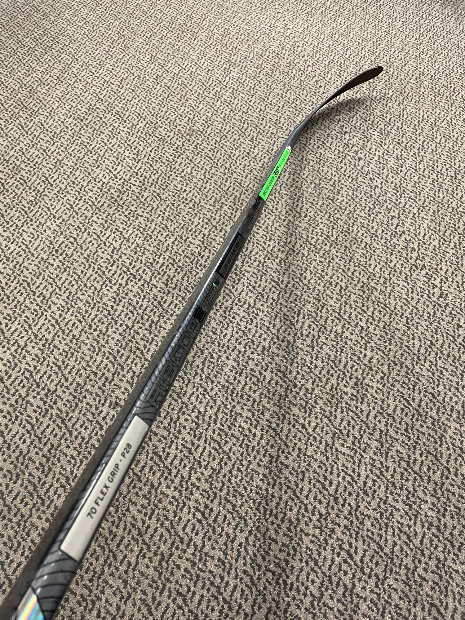 CCM Trigger 6 Pro P28 curve 70 flex left hand stick | SidelineSwap