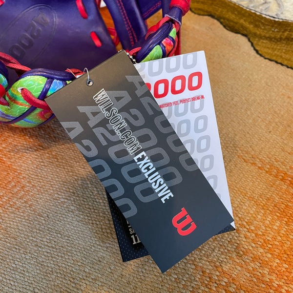 *RARE* New 'Instagram Exclusive' Wilson A2000 1975 & 1786 'Peace & Love ...