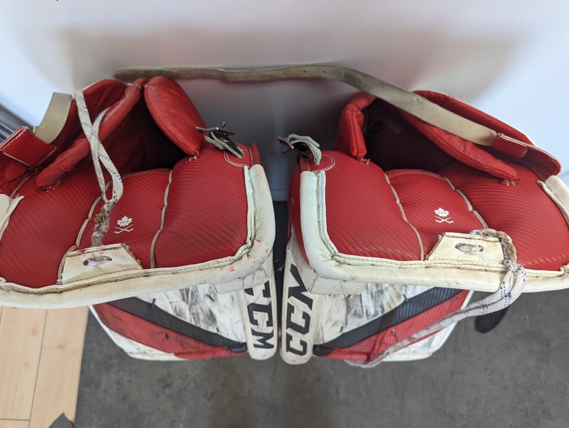 Used Pro Stock CCM Eflex 5 Goalie Pads -OHL- 36" (PAD114B ...
