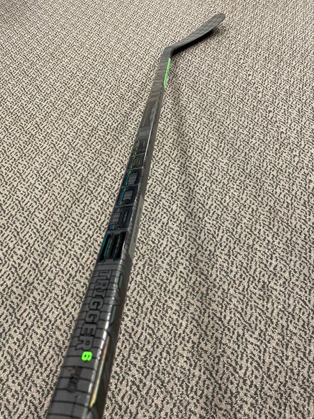 CCM Trigger 6 Pro P29 curve 65 flex right hand stick | SidelineSwap ...