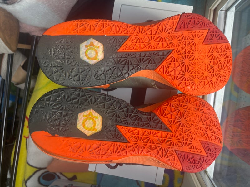 KD 6 neutral’s | SidelineSwap | Buy and Sell on SidelineSwap