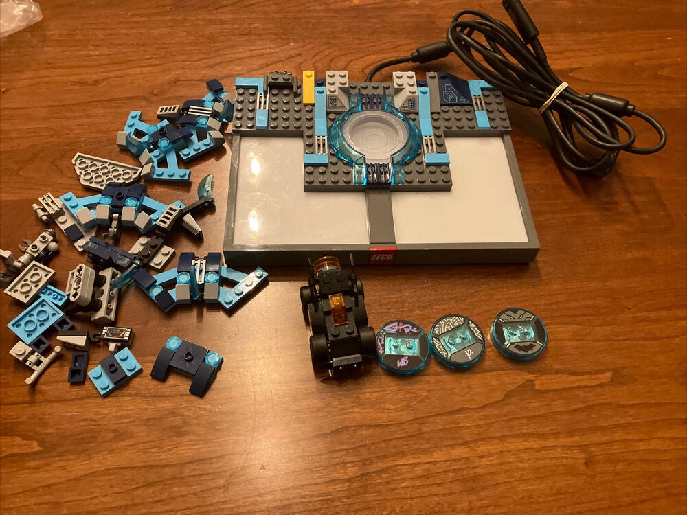 LEGO Dimensions Microsoft Xbox 360 2015 Portal Base Toy Pad No Game lego-dimensions-microsoft-xbox-360-2015-portal-base-toy-pad-no-game