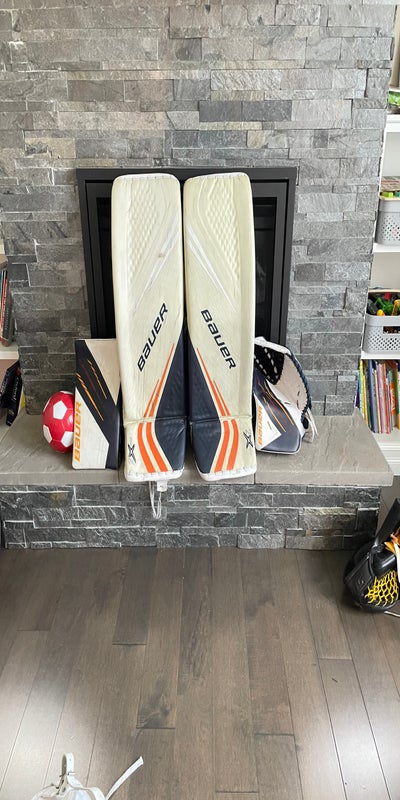 Bauer Pro Stock Hyperlite Goalie Full Set | SidelineSwap