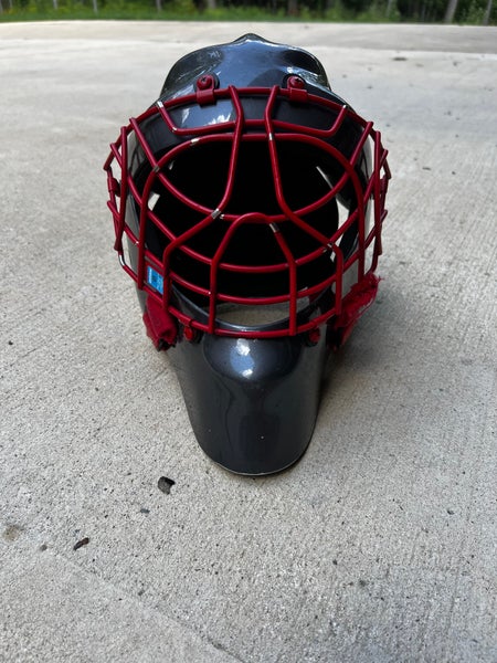 Otny Goalie Mask Eco X1 | SidelineSwap | Buy and Sell on SidelineSwap