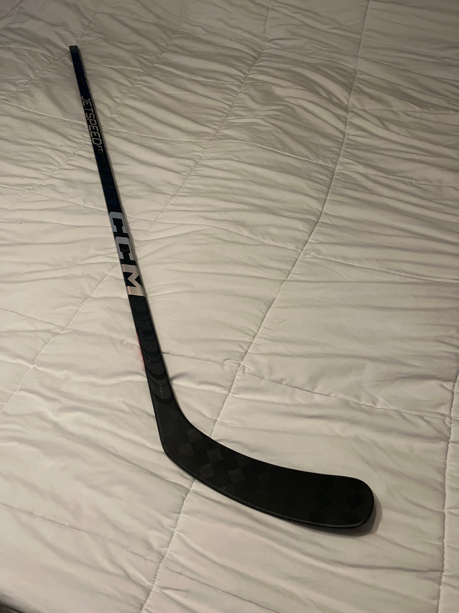 Senior Left Hand P29 Blue JetSpeed FT5 Pro Hockey Stick | SidelineSwap