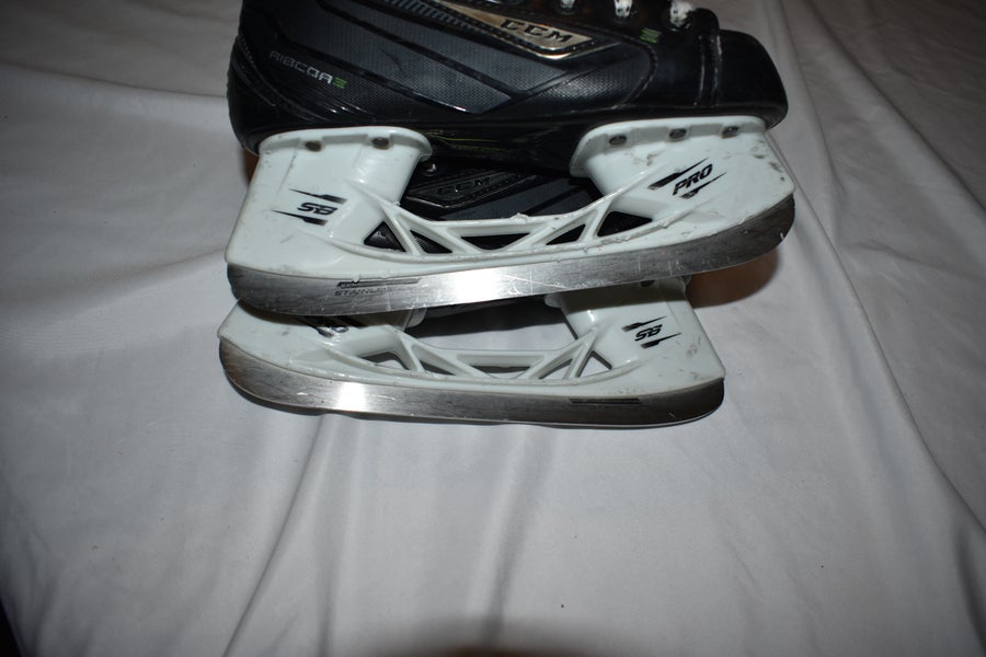 CCM Ribcore 42k Pump Hockey Skates, Size 3D | SidelineSwap | Buy and ...
