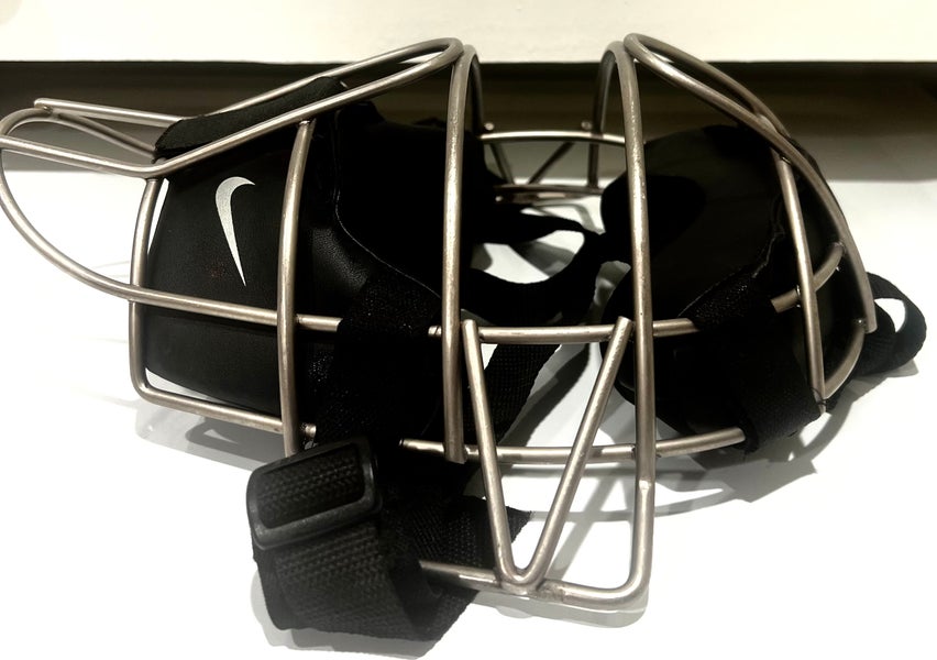 Pro Issue - Nike Vapor Titanium Alloy Catcher's Mask | SidelineSwap ...