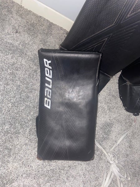 34" Bauer Ultrasonic Goalie Leg Pads+ Blocker + *Ccm Eflex 4 580 Glove ...