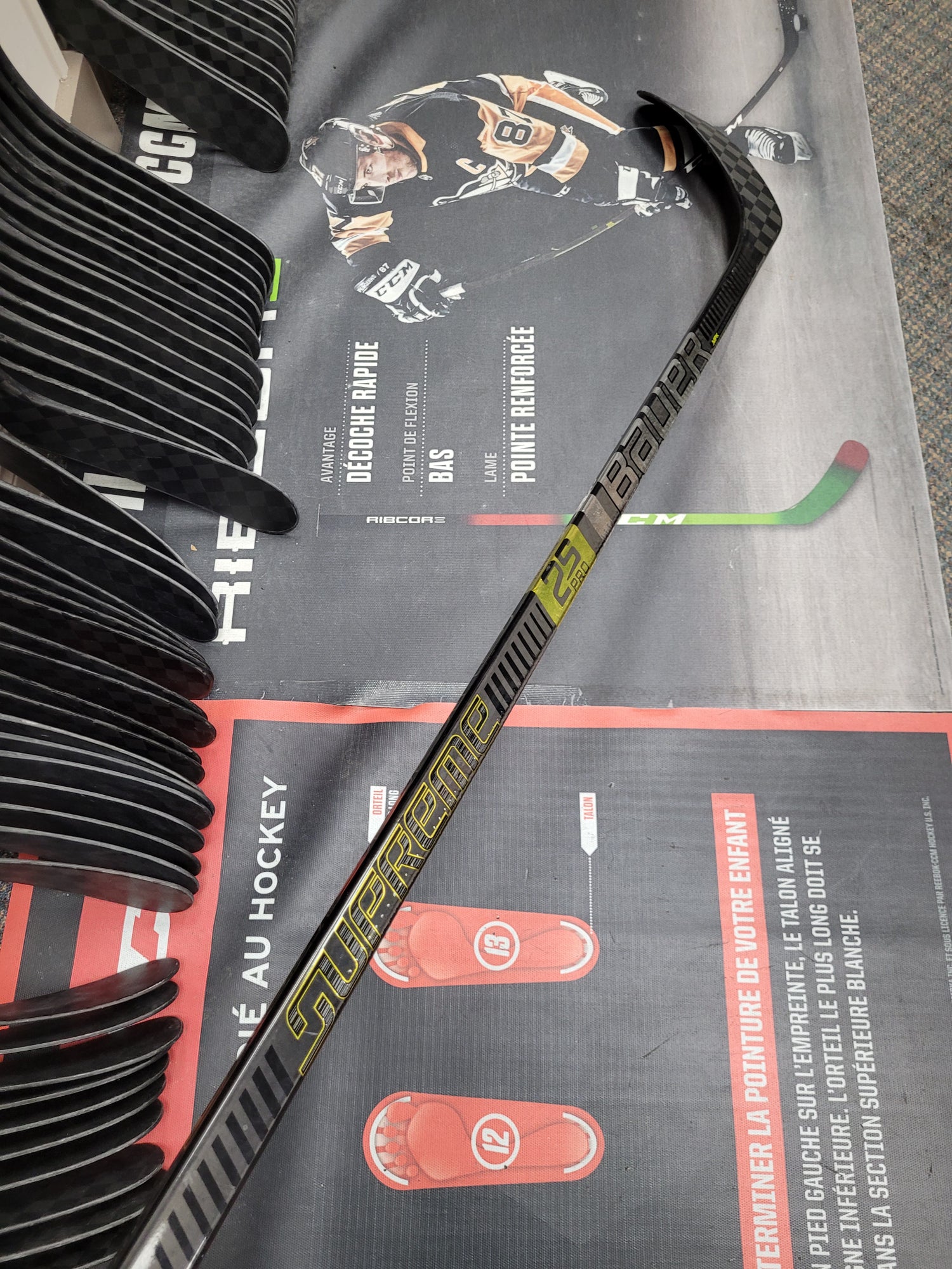 P28 | 50 Flex Bauer Right Handed Supreme 2S Pro Hockey Stick P28 ...