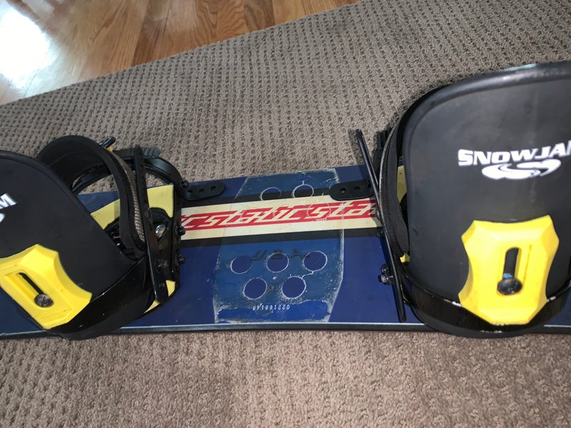 Youth Static Snowboard | SidelineSwap | Buy and Sell on SidelineSwap