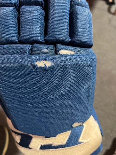 Used Blue CCM HGTKPP Pro Stock Gloves Colorado Avalanche Team Issued ...