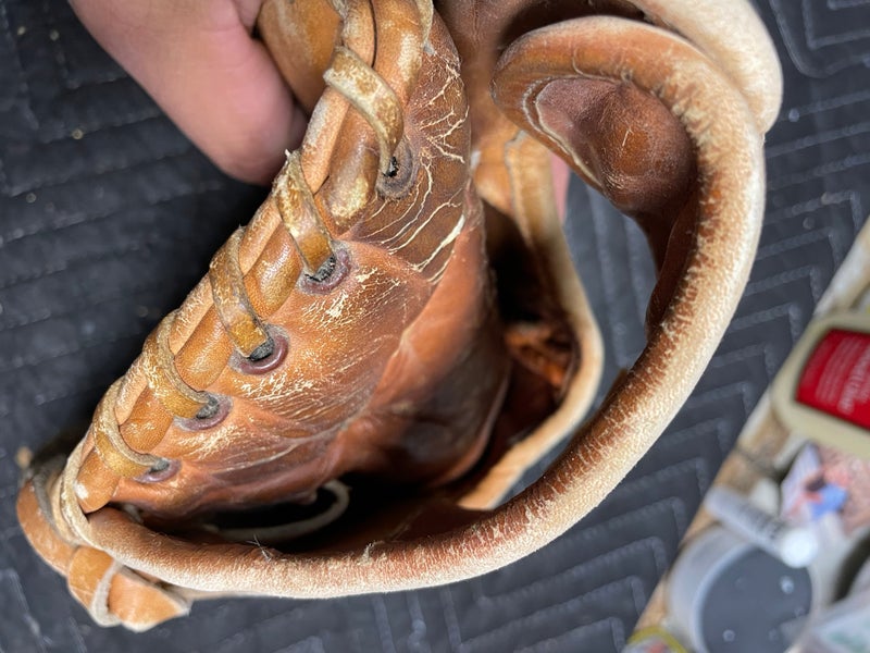 ¡ Vintage Spalding Rick Monday 12" Baseball Glove | SidelineSwap | Buy ...