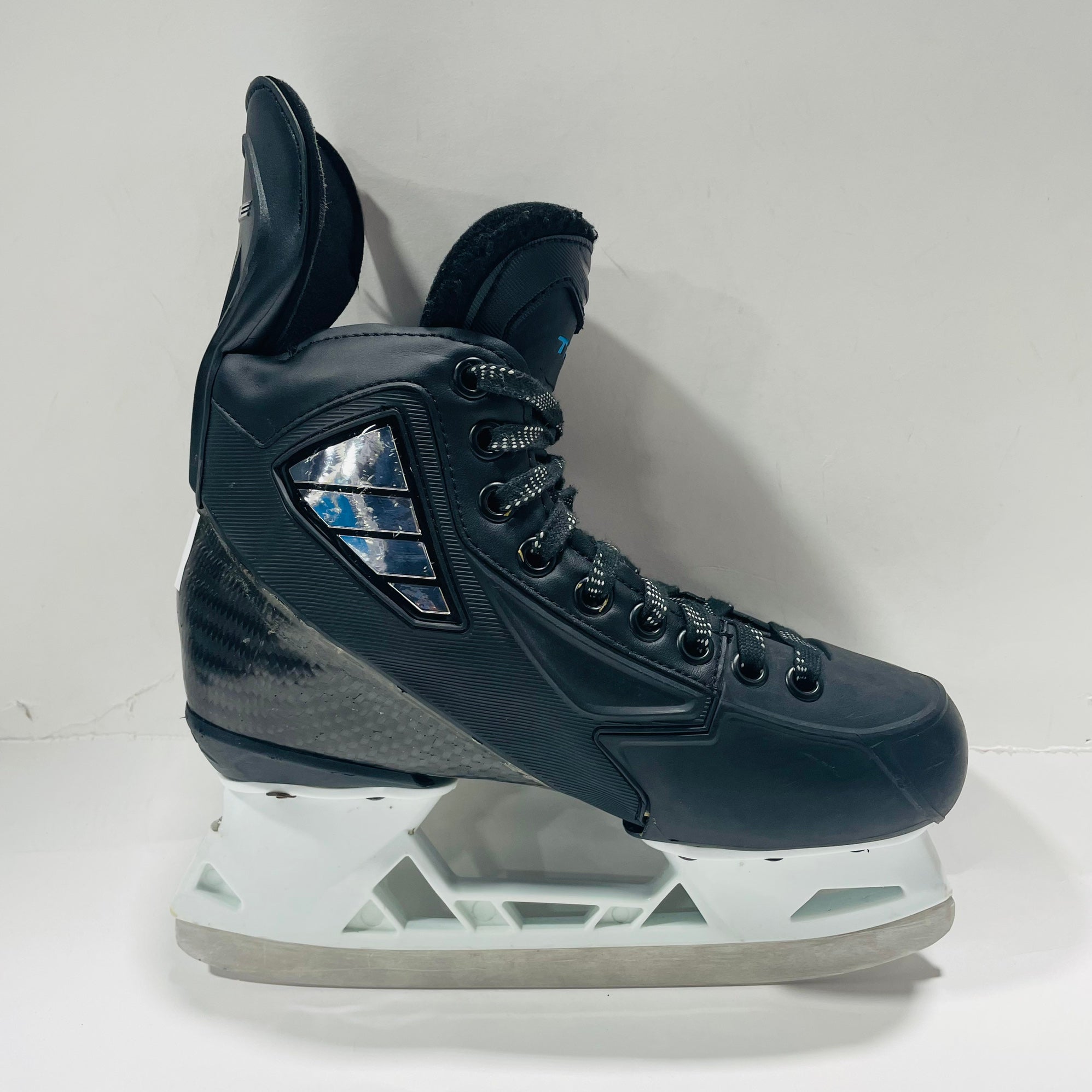 Shipping my True TF9’s out for repair. : r/hockeyplayers