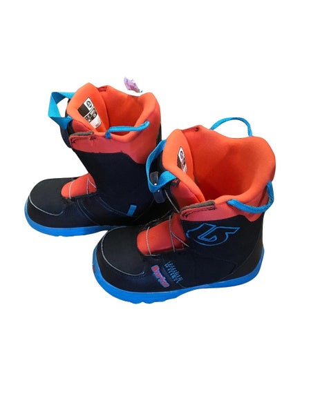 Burton Grom Boa Junior 01 Boys' Boots | SidelineSwap | Buy and Sell on ...