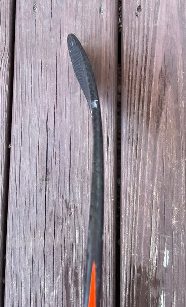 Warrior Covert QRE Pro Stick Left W03 63 Flex | SidelineSwap | Buy and ...