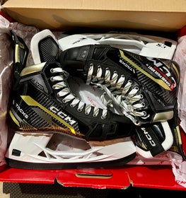 New CCM Tacks ASV Pro Hockey Skates - Size 8 | SidelineSwap