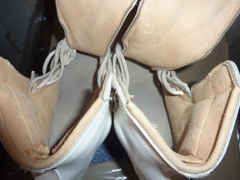 RIEDELL TS Ladies White Leather Figure Ice Skates Size 5+1/2, B-A Width ...