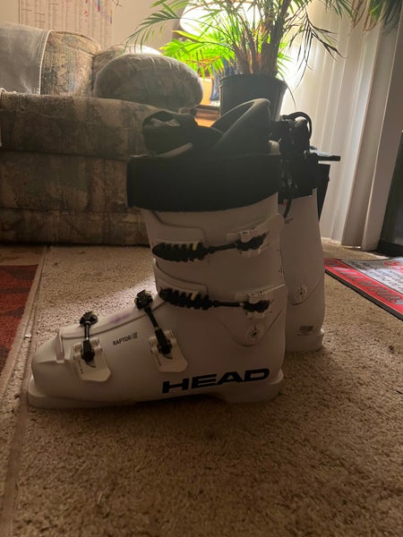 Unisex Racing Raptor 140 RS Ski Boots | SidelineSwap | Buy and Sell on ...