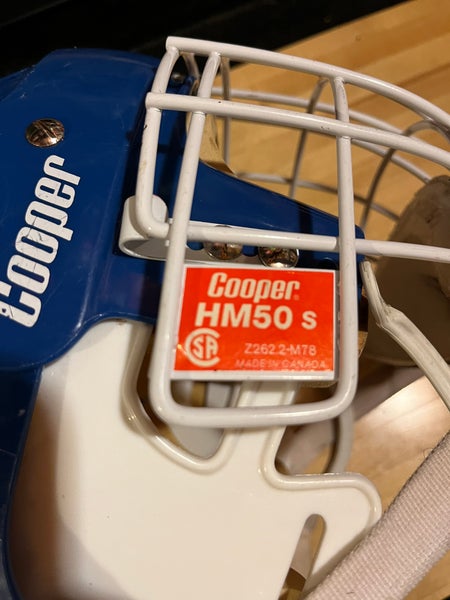 Awesome Cooper SK2500L hockey helmet and HM50S mask. Good condition ...