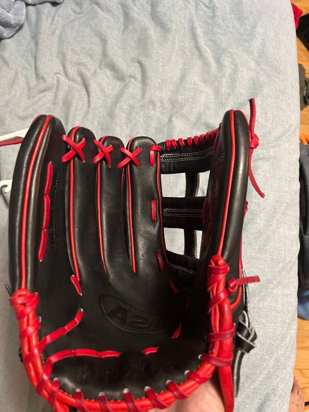 Left Hand Throw 12.75" A2K Baseball Glove | SidelineSwap | Buy and Sell ...