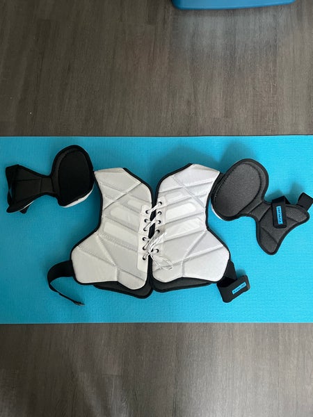 True Retro XL Senior Shoulder Pads | SidelineSwap | Buy and Sell on ...