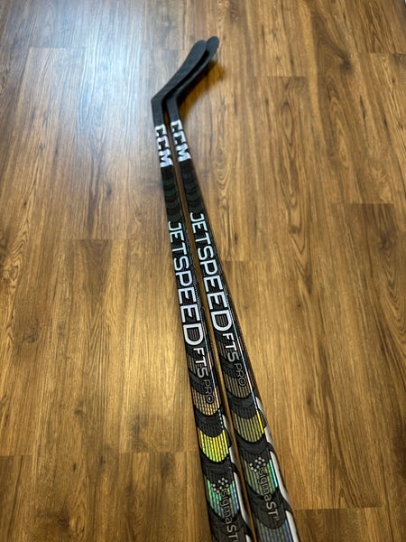 2 pack - CCM Trigger 7 pro (Dress FT5 Pro) RH 80 Flex P71 ...